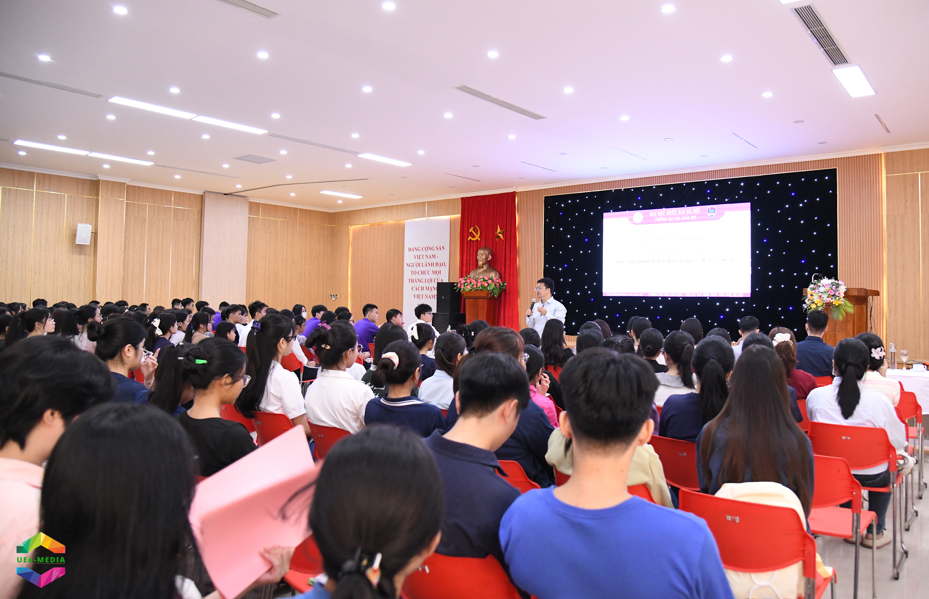 Tuần lễ hội nhập: Trang mở đầu cho hành trình học tập của tân sinh viên ...